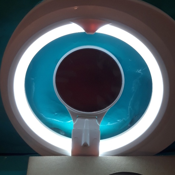 Joy Joy | Bath | Hollywood Spotlight Lighted Mirror With Magnifier ...